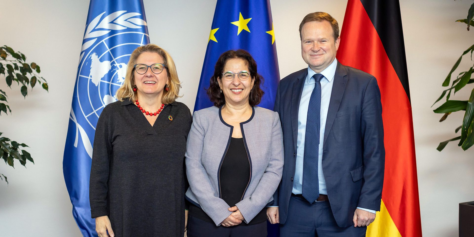 Beauftragter für Religions- und Weltanschauungsfreiheit Schwabe legt Regierungsbericht vor ...